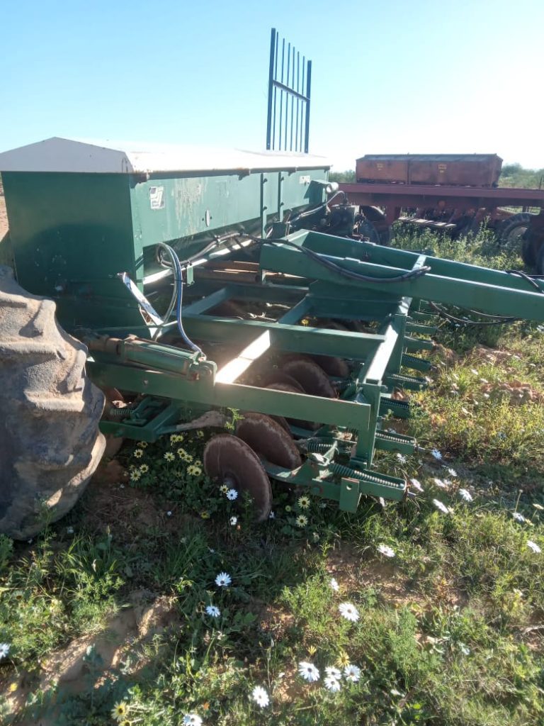 John Shearer Offset Disc Seeder - CFC Agri