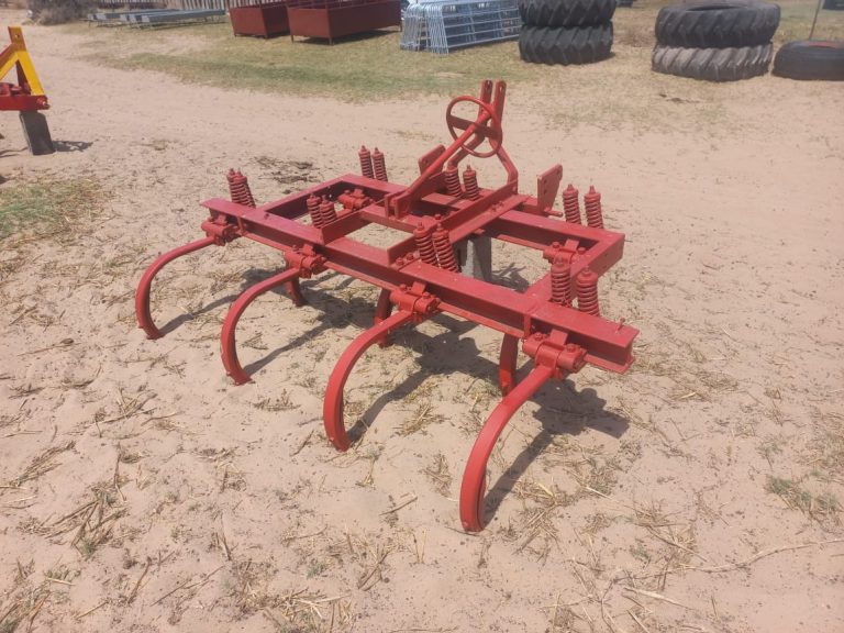 Chisel Ploughs - CFC Agri