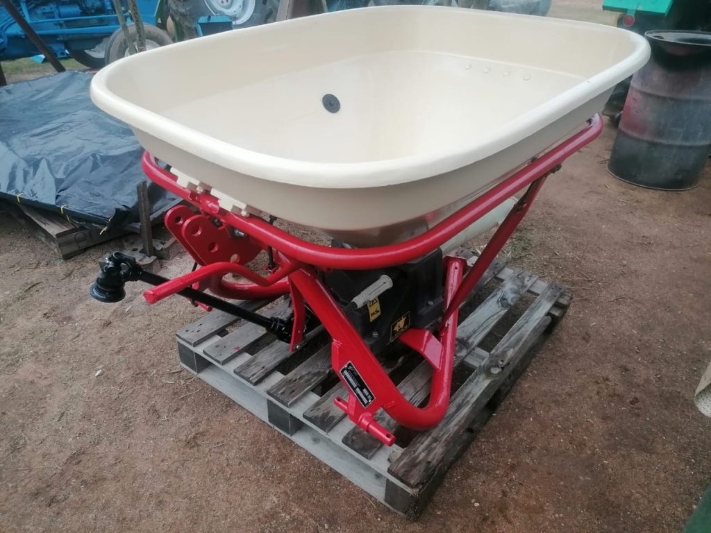 Spreaders and sprayers - CFC Agri