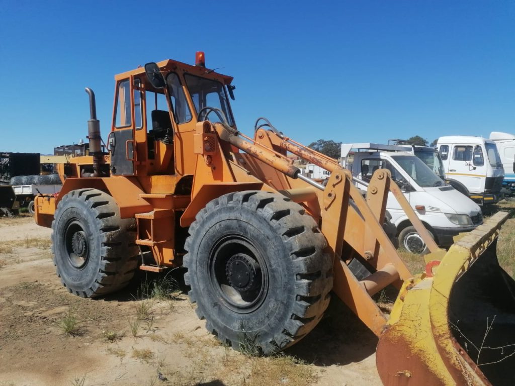 Bell 1706 Front End Loader - CFC Agri