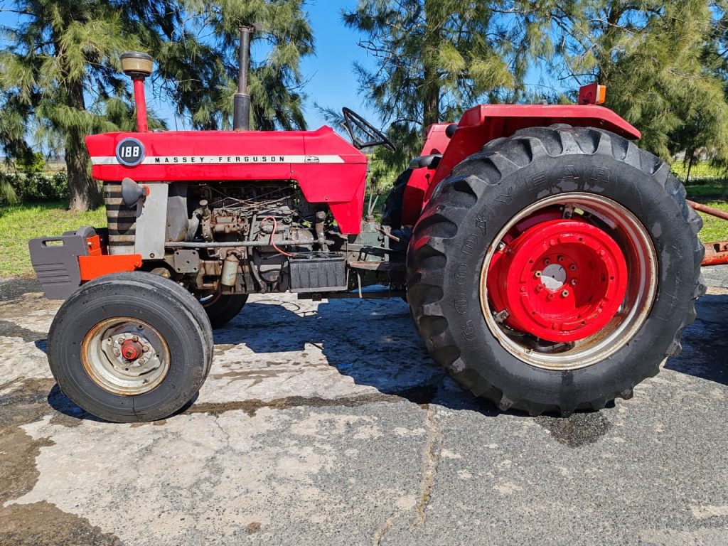 Massey Ferguson 188 - CFC Agri