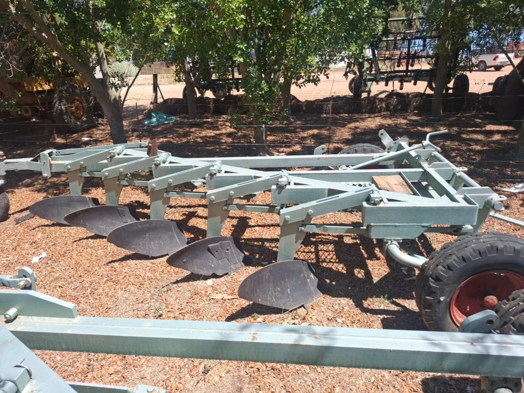 Mouldboard Ploughs - CFC Agri