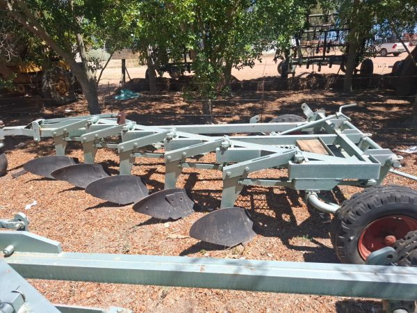 Mouldboard Ploughs - CFC Agri